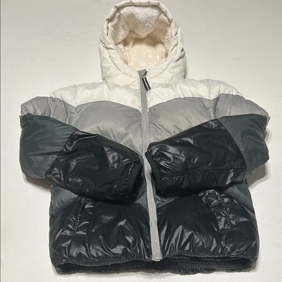 Cat & Jack | Jackets & Coats | Cat Jack Boys Small Hooded Puffer Jacket ...
